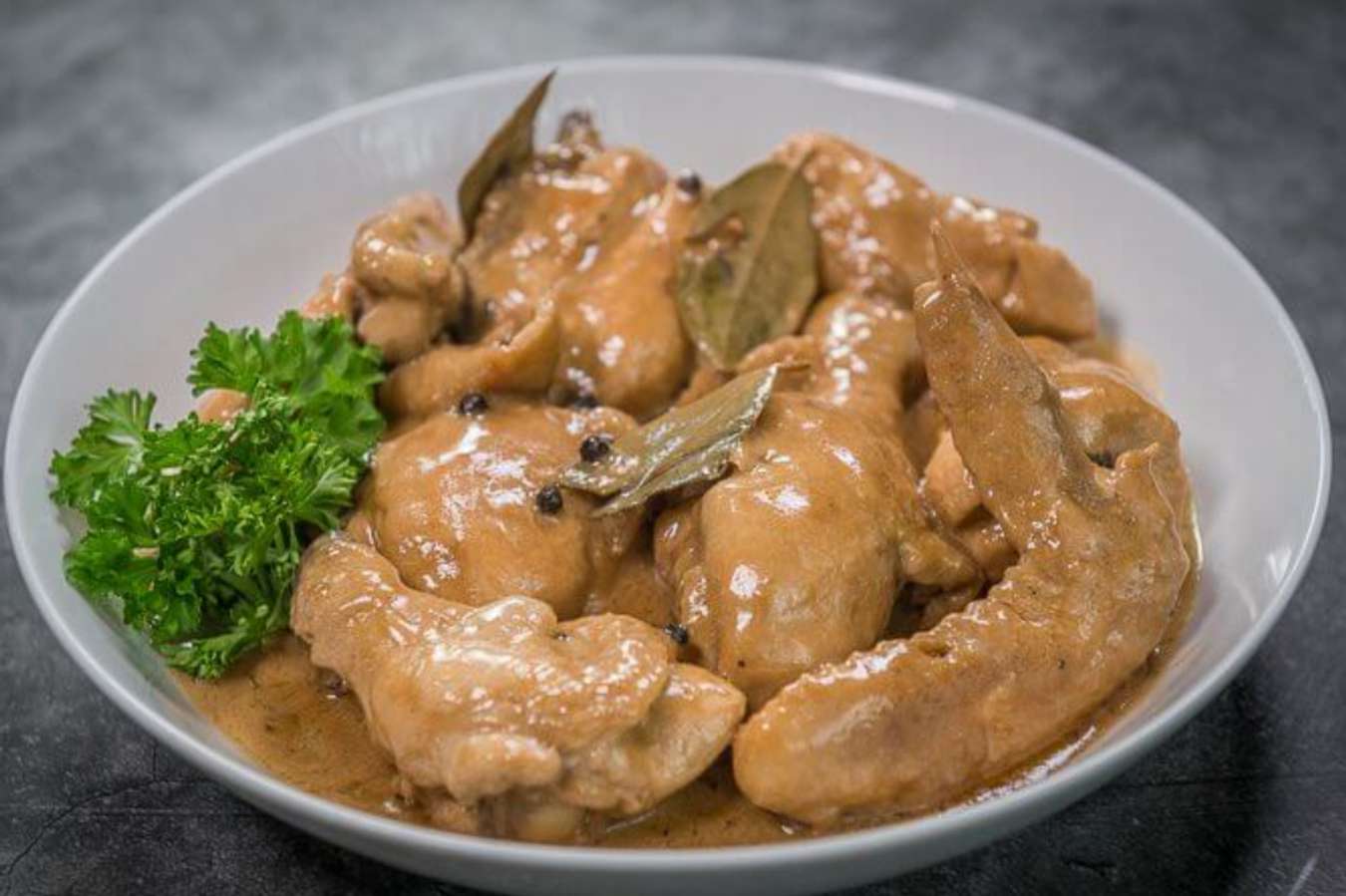 🏘️ Affordable Staycation Bliss: Tanay's Best Budget-Friendly Spots