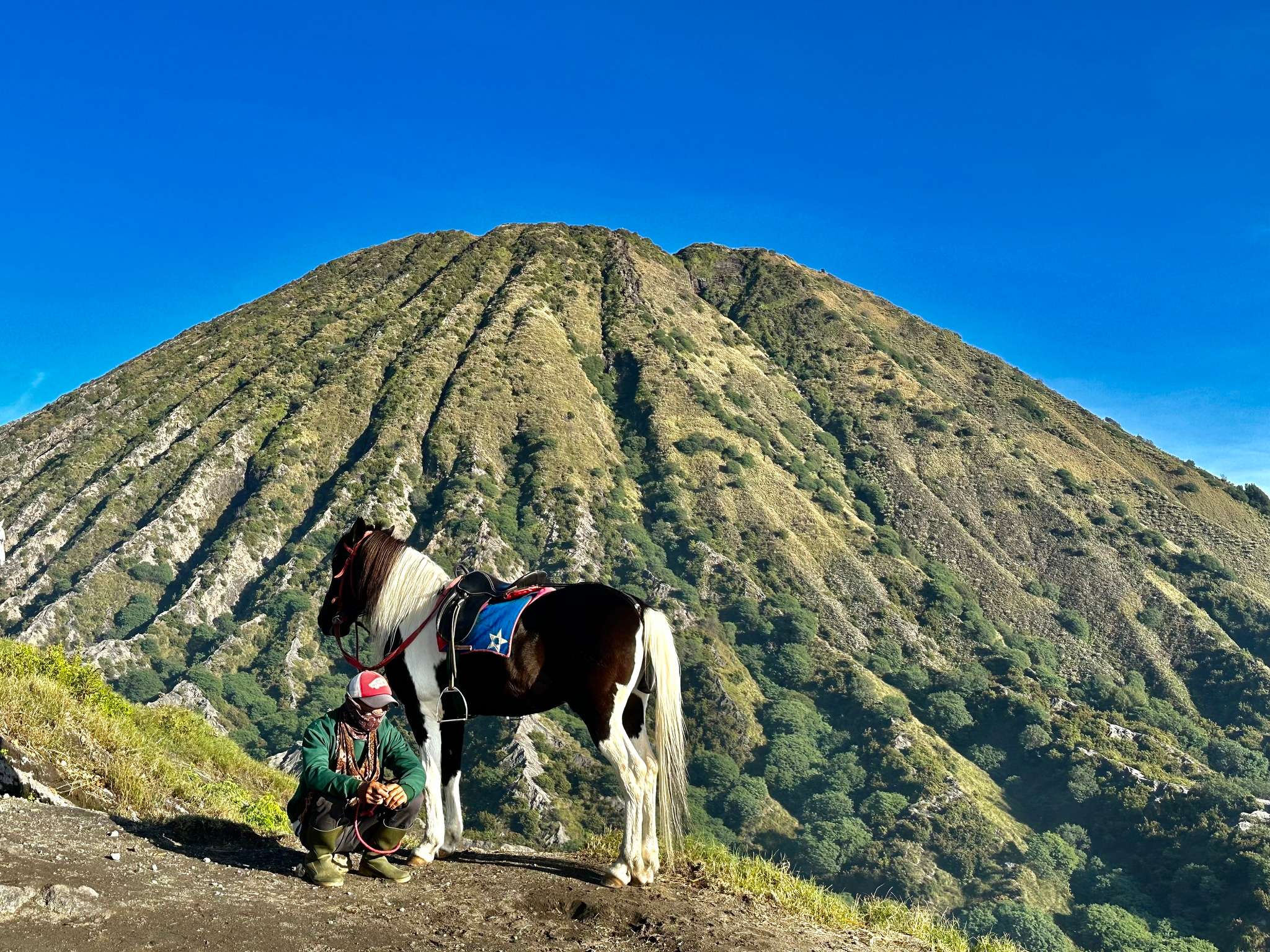Đông Java - Indonesia: Một mình lang thang trên mảnh đất khô cằn