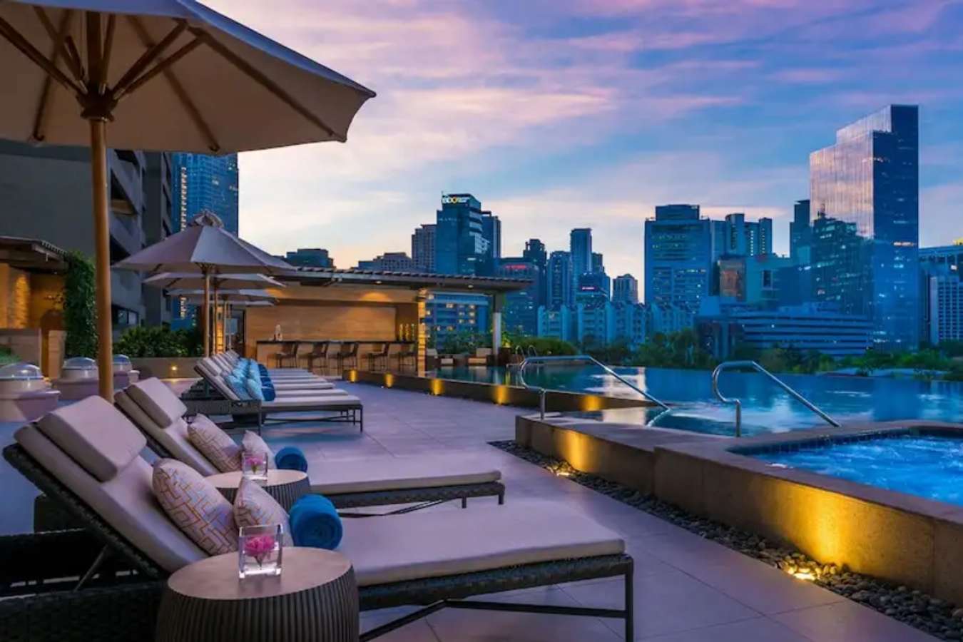 🏊‍♀️ Best Pool Hotels & Resorts For a Memorable Staycation in Manila
