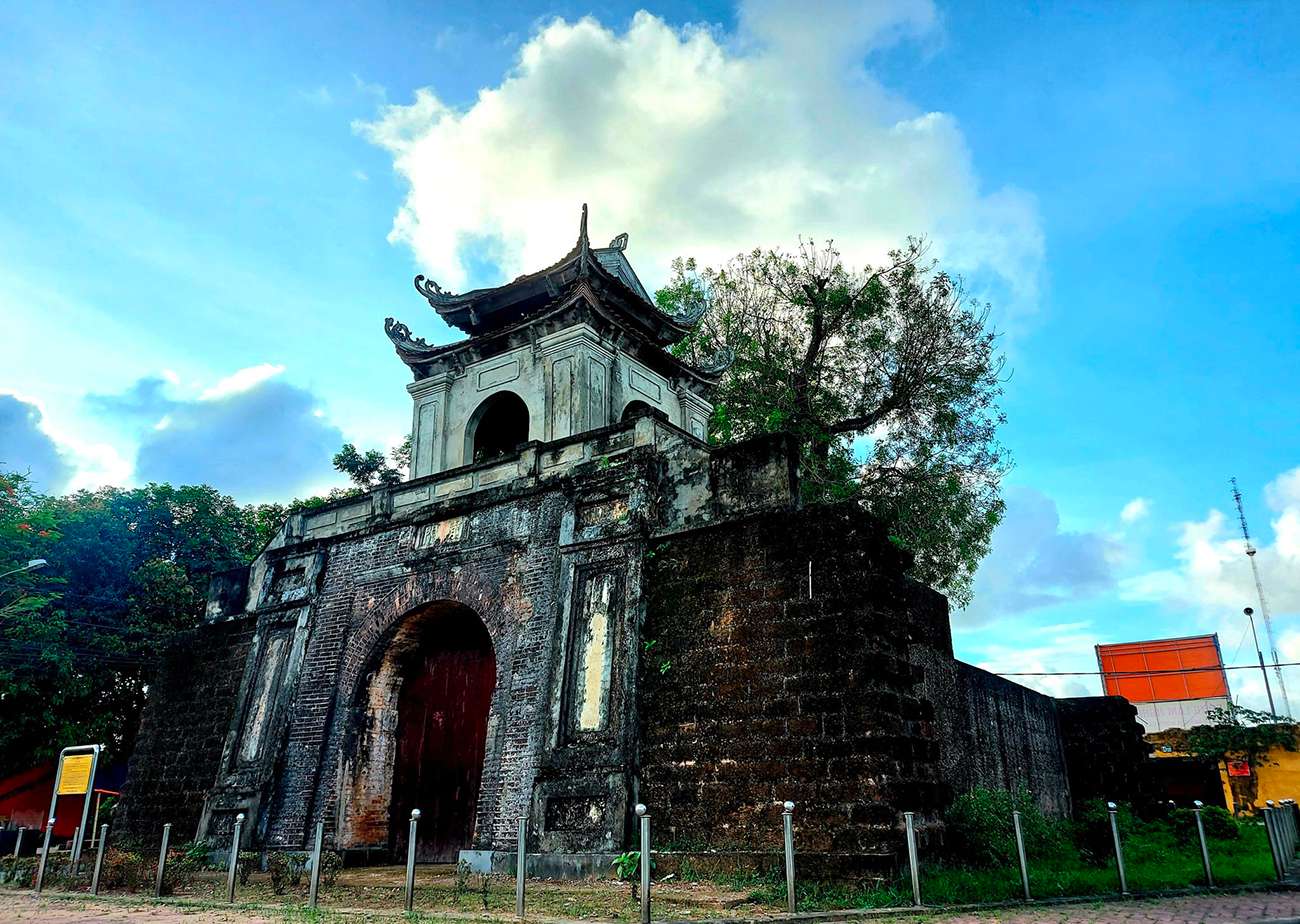 Khám phá thành cổ Vinh - Nhân chứng lịch sử hào hùng của dân tộc