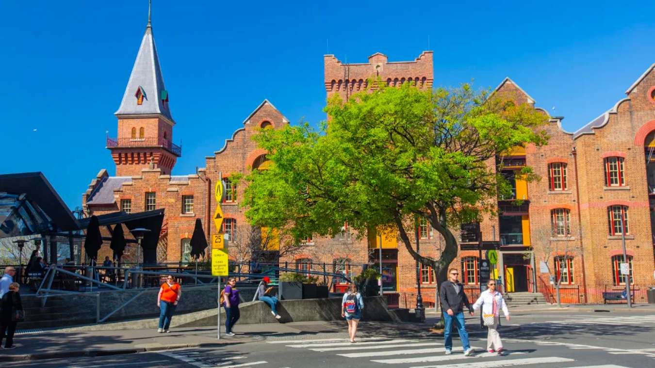 Khu phố cổ The Rocks - "Bảo tàng ngoài trời" của Sydney