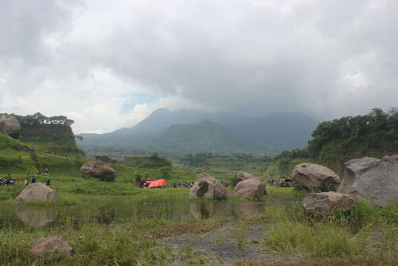 Ranu Manduro: Info Tiket, Lokasi, Foto, dan Aktivitas Serunya!