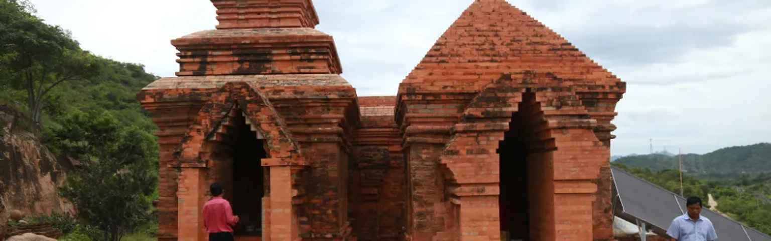 Tháp Po Dam – cụm đền tháp Champa đặc biệt ở Bình Thuận