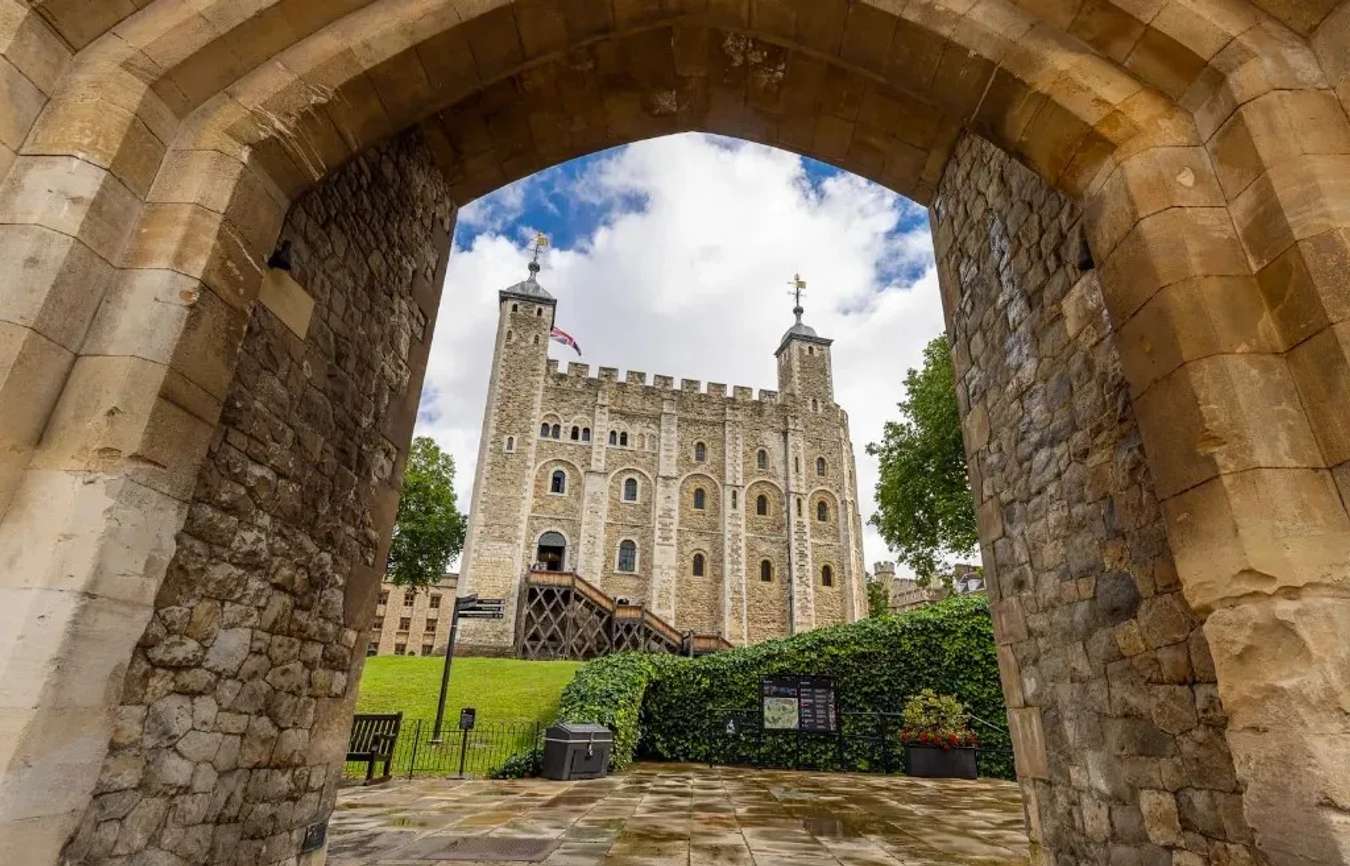 Tháp London - Top những địa điểm tham quan tại Anh không nên bỏ lỡ