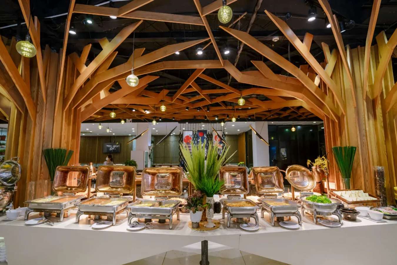 Top 6 nhà hàng Buffet Hà Nội giữa lòng thủ đô không thể bỏ lỡ