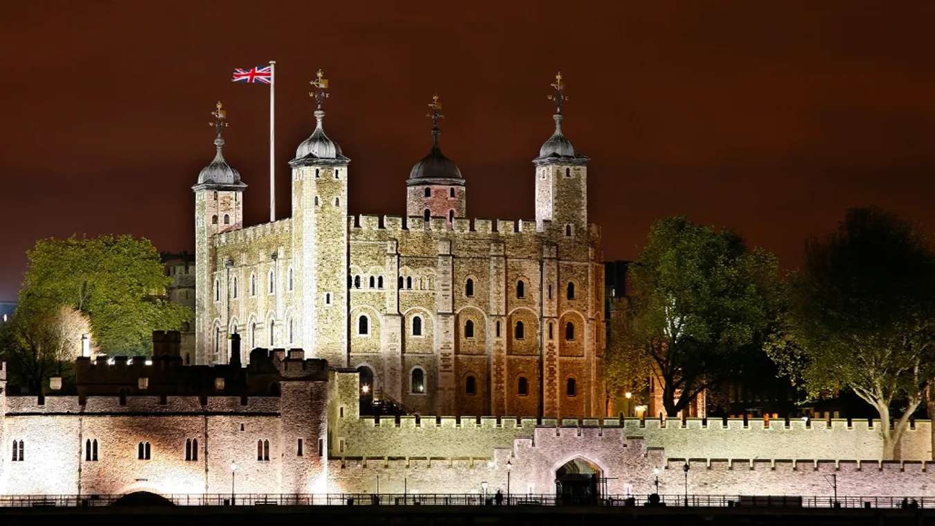 Tháp London - Top những địa điểm tham quan tại Anh không nên bỏ lỡ