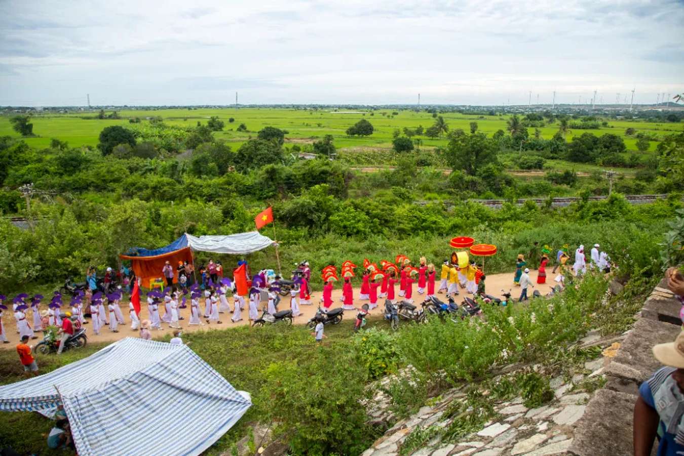 Yuer Yang Po Dam – Lễ hội cầu an đặc sắc trên tháp Po Dam