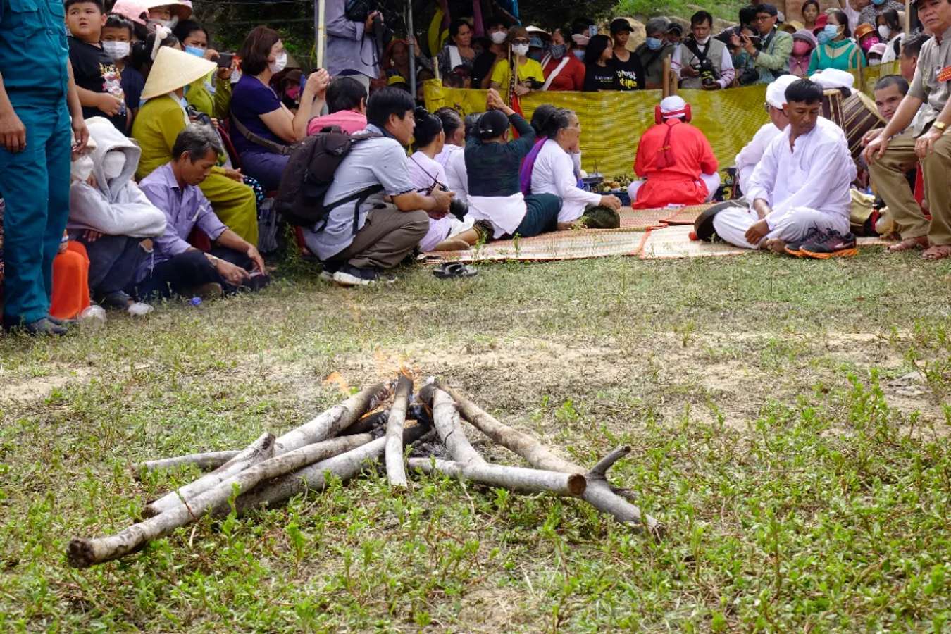 Yuer Yang Po Dam – Lễ hội cầu an đặc sắc trên tháp Po Dam