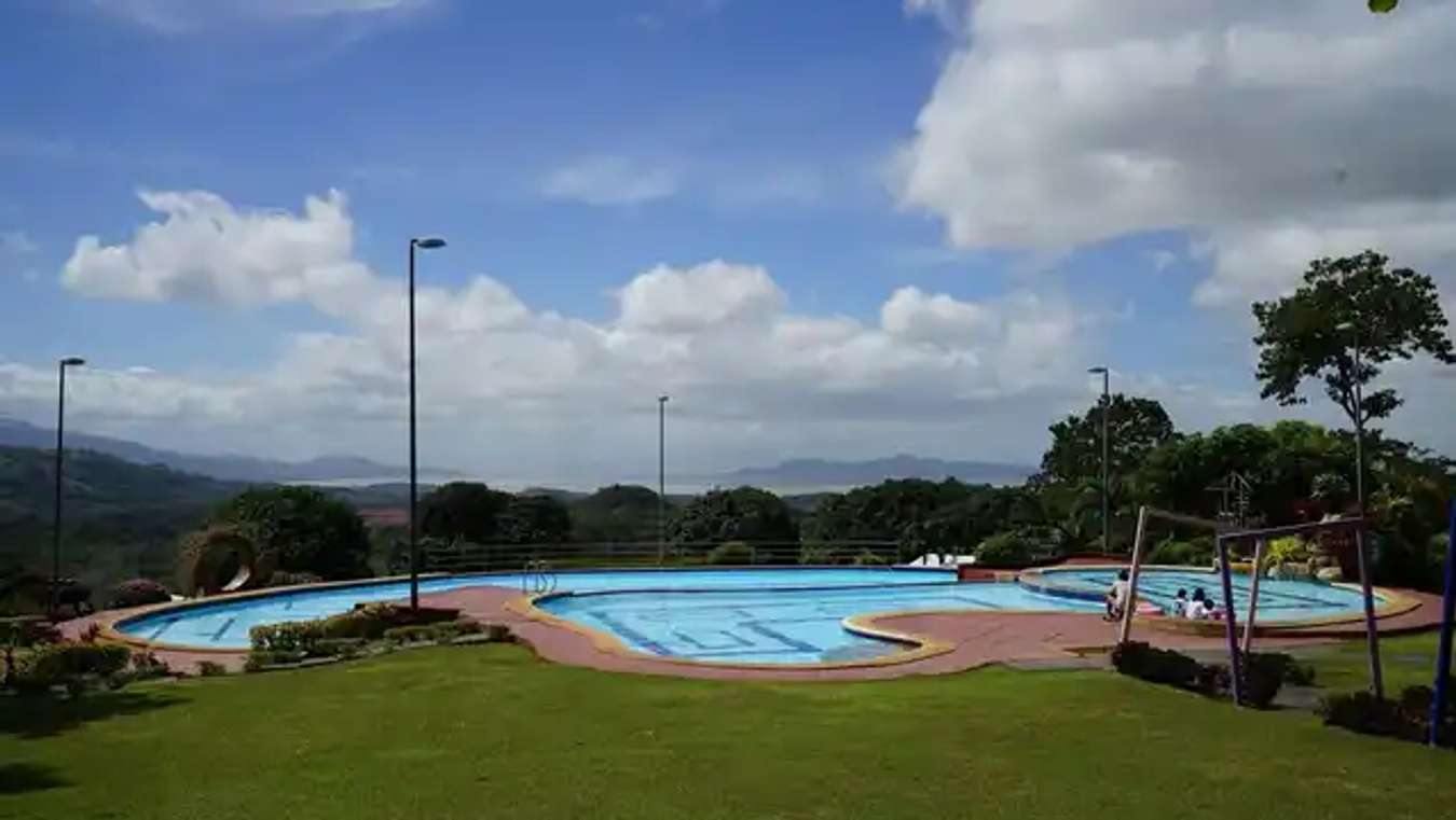 Meet the Top 10 Resort in Tanay Rizal for Family Trip