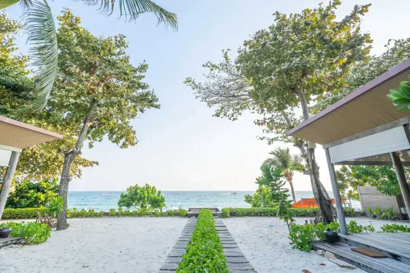 9 Beachfront Hotels in Koh Samet with Beautiful Sandy Beaches.