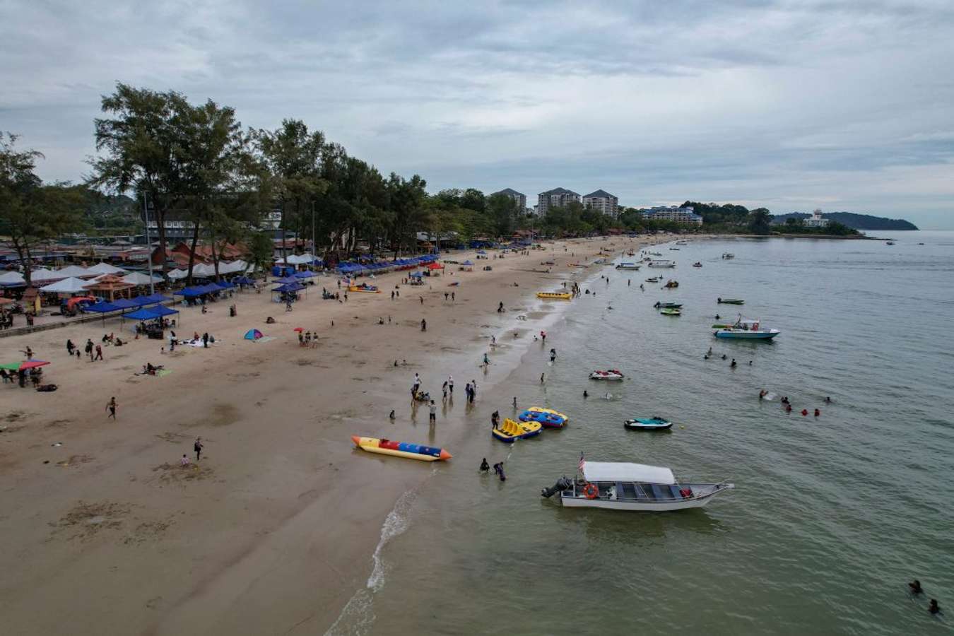 8 Best Port Dickson Beaches for Your Rejuvenating Getaway!
