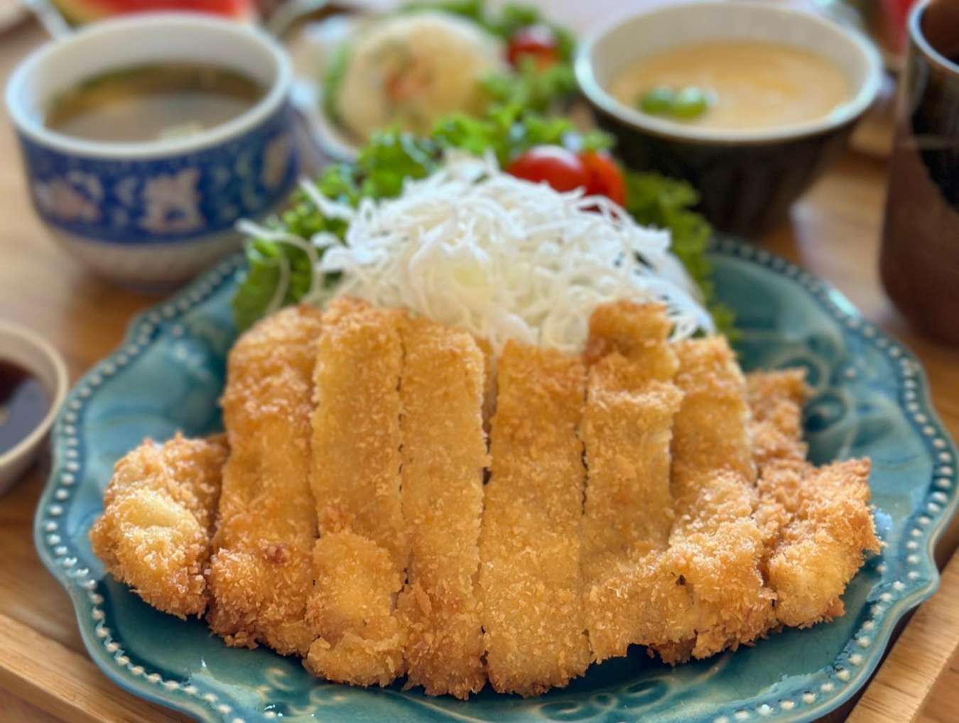 20 Puchong Cafes for an Incredible Cafe Experience