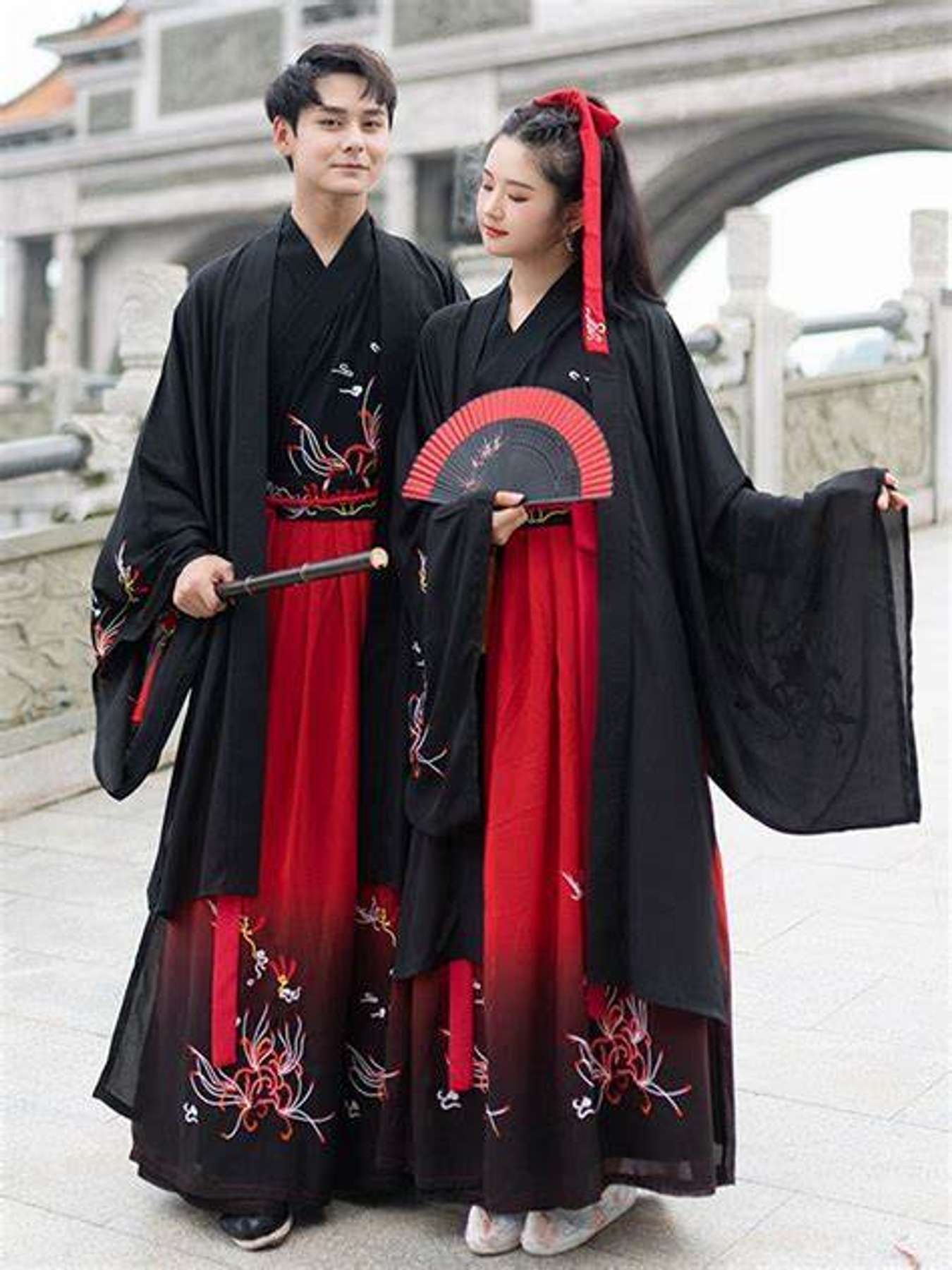 15 Thoughtful and Festive CNY Gift Ideas for Your Loved Ones
