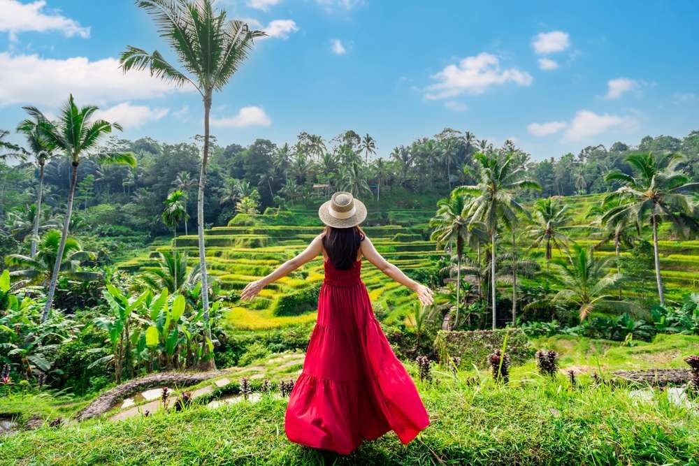 Wajib Masuk Bucket List, Ini 10 Tempat Wisata Guci yang Recommended!