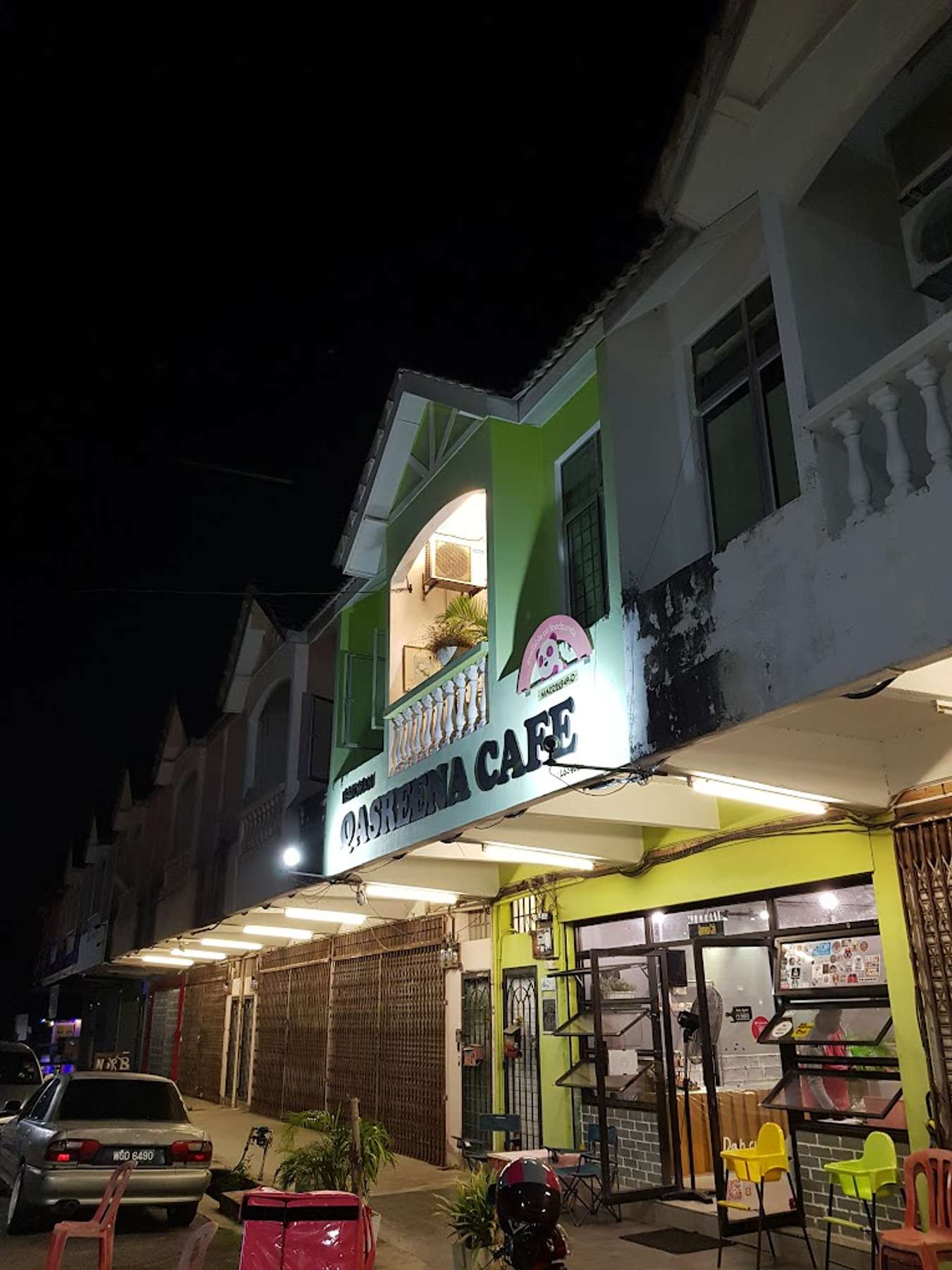 14 Tempat Makan Menarik di Melaka Yang Anda Wajib Cuba!