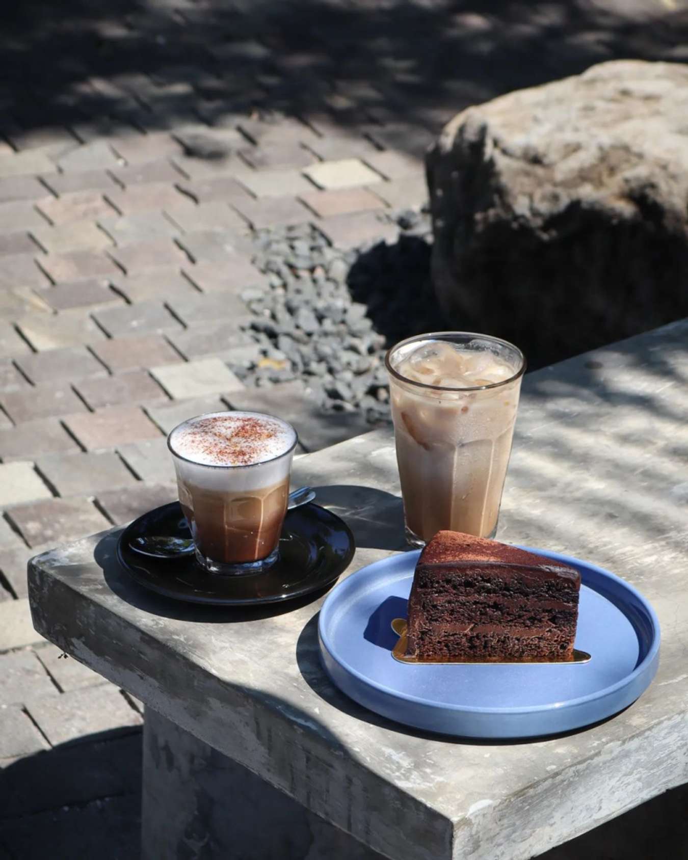 Daftar 8 Cafe Outdoor Bandung Cocok buat Healing!