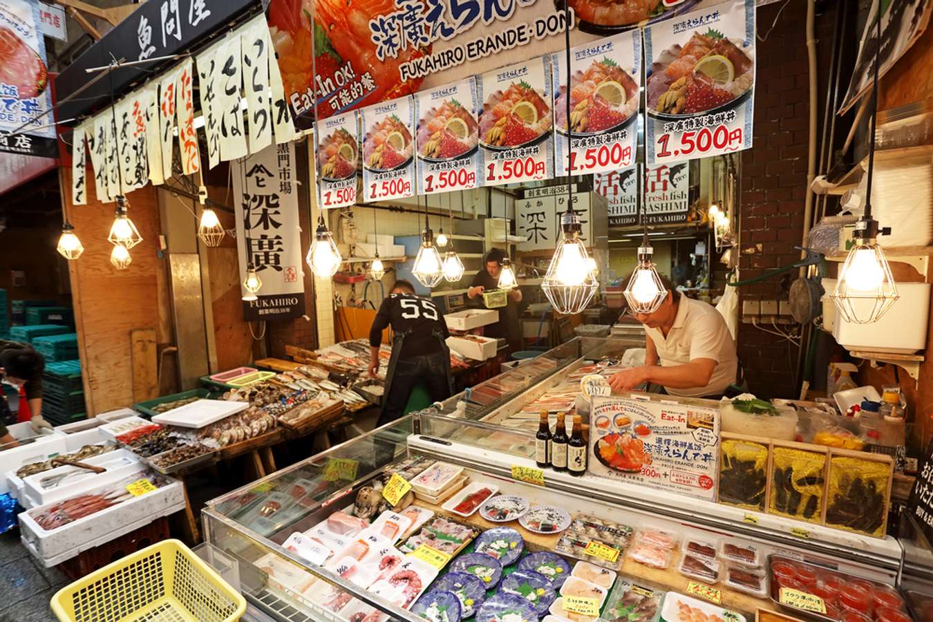 10 Popular Osaka Night Markets