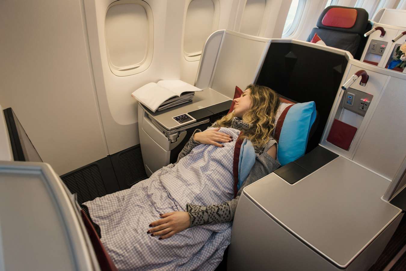 First Class Aircraft: Exclusive Travel, Innovative Service