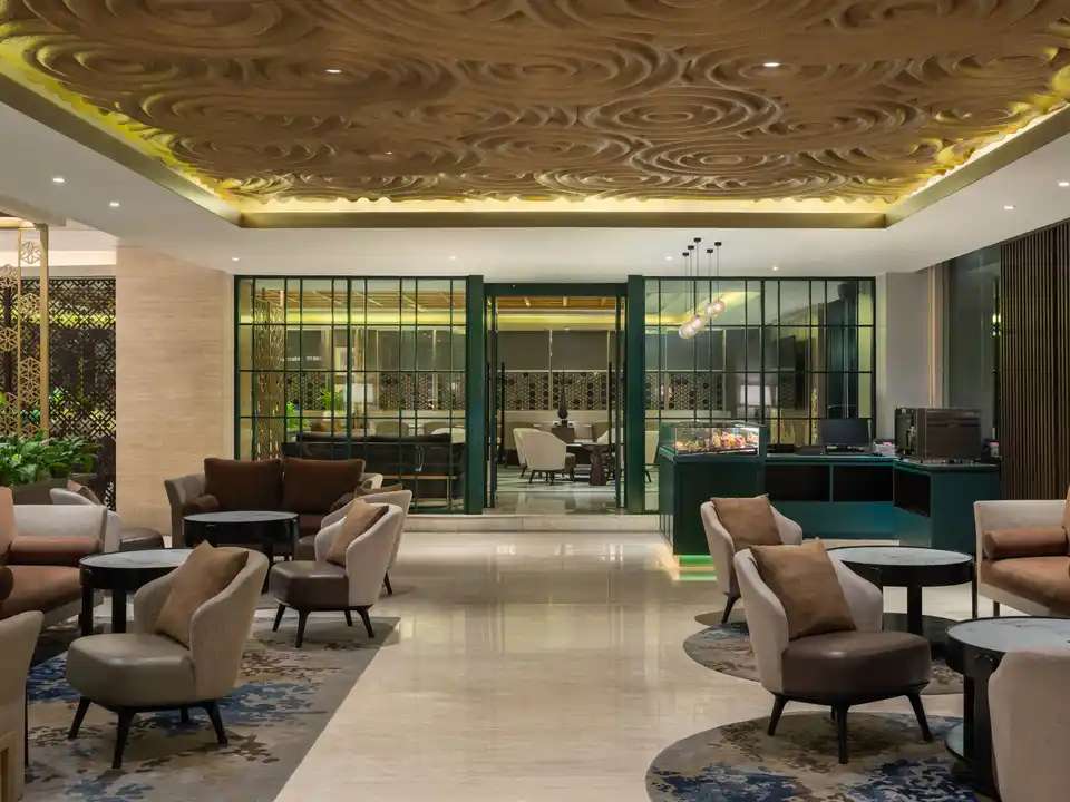 10 Rekomendasi Hotel dengan Fasilitas Spa di Surabaya
