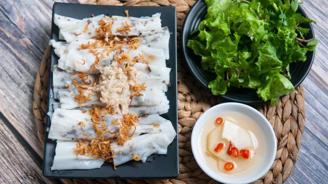 Best Street Food In Hanoi: Exploring the Flavorful Delights