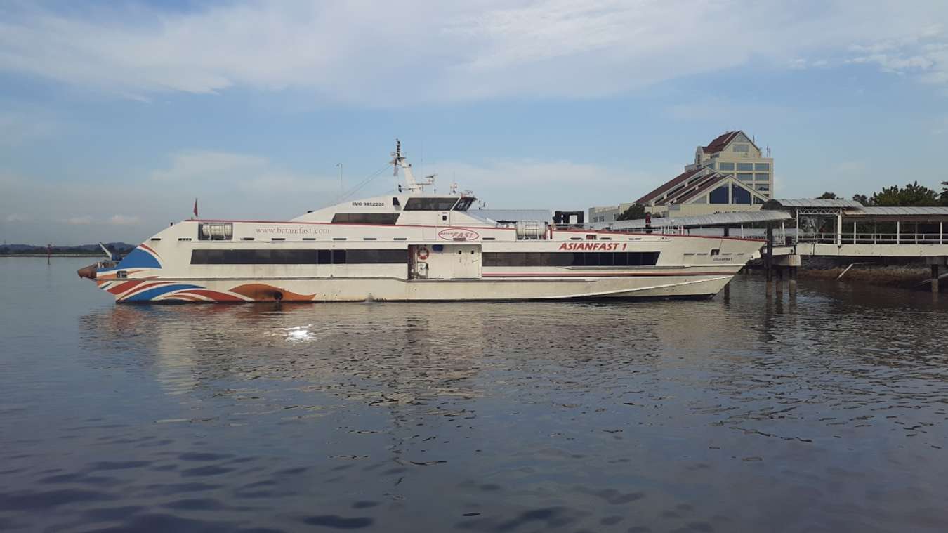 Nak naik feri ke Batam? Inilah panduannya! Jangan Salah