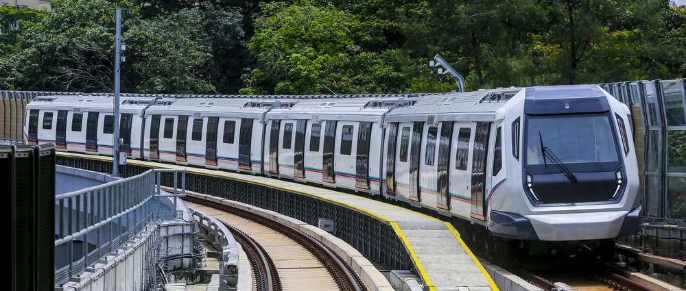 LRT to KLCC? Here Is Your Guide to LRT Routes Leading to KLCC