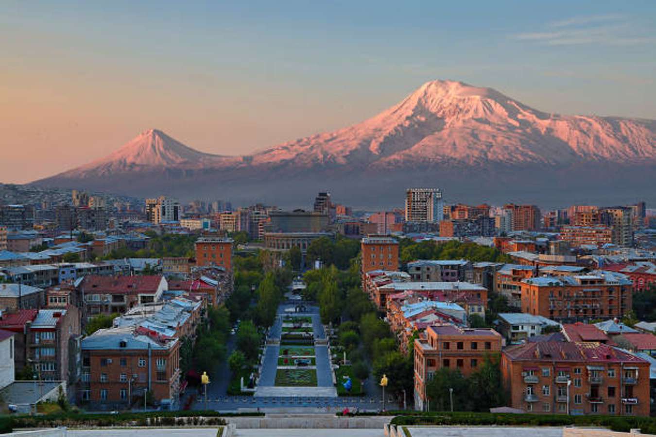 Informasi Seputar KBRI Armenia di Kyiv: Lokasi, Layanan, dan Kegiatan