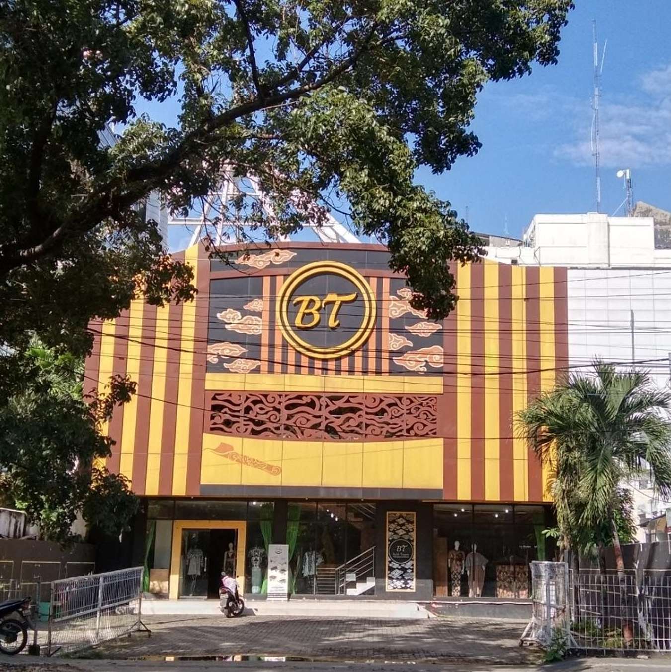 3 Rekomendasi Toko Batik di Medan Paling Populer