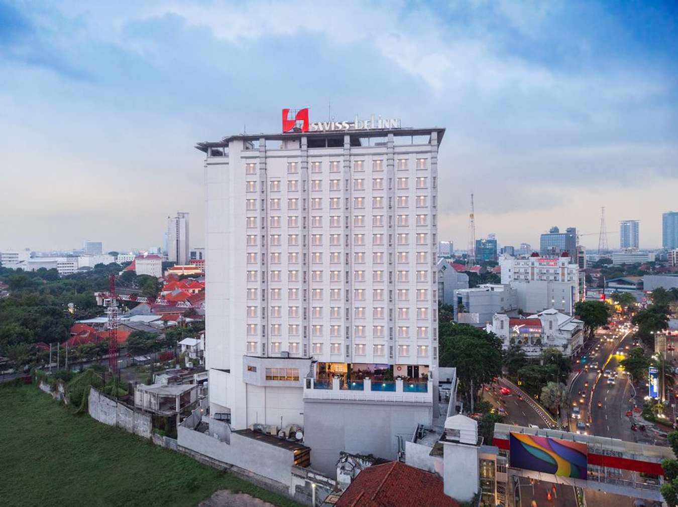 10 Hotel dengan Connecting Room di Surabaya