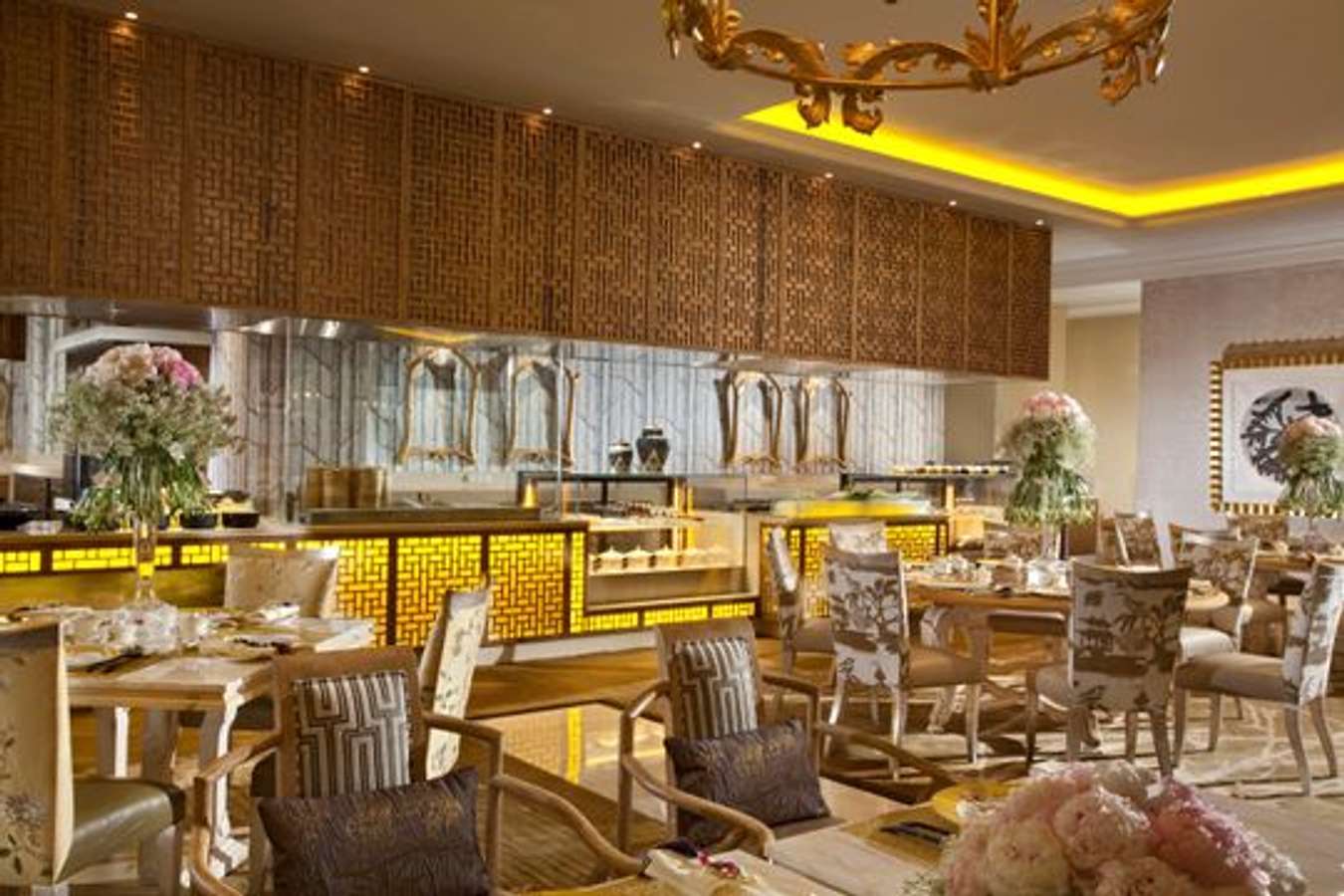9 Rekomendasi Buffet Hotel di Jakarta, Harga Mulai Rp120 Ribuan!