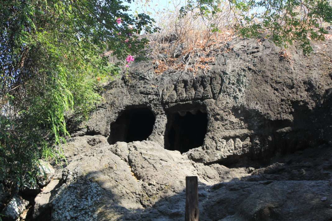 15 Tempat Wisata di Arab Saudi, Ada Pulau Buatan!