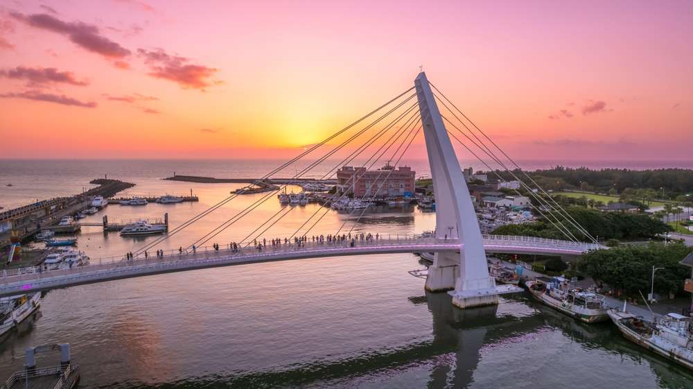 "aohe Night Market: Location, Opening Hours, and What to Eat"