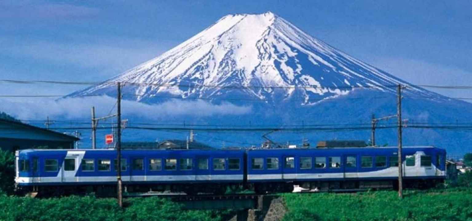 Discover 10 Favourite Tourist Destinations and Must-see Places in Japan