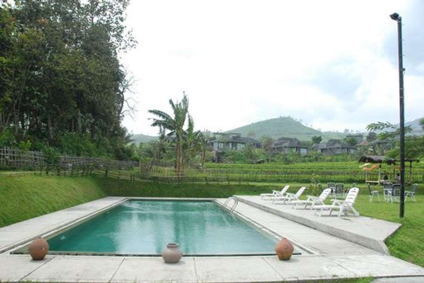 8 Resort dengan View Kebun Teh di Subang