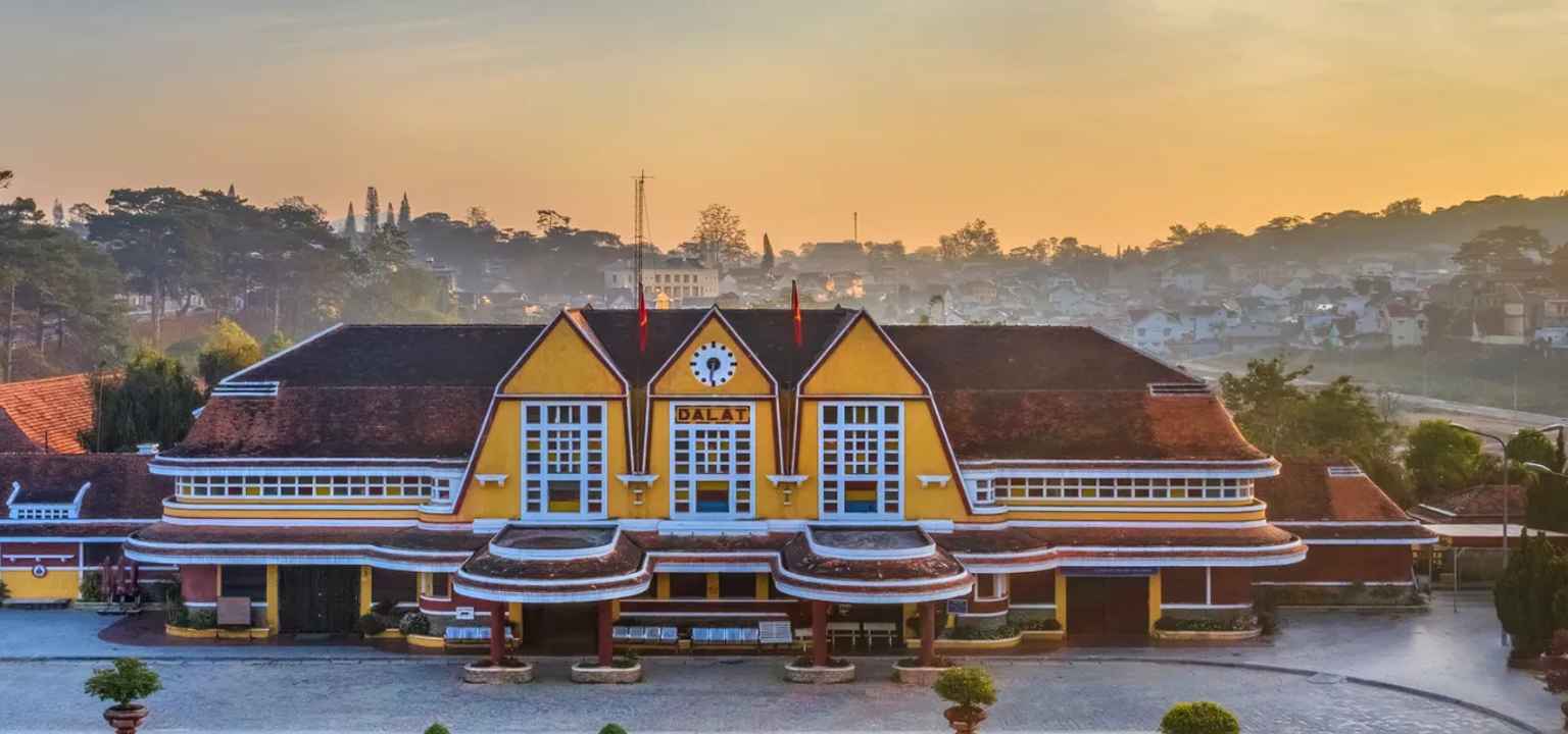 Khám phá ga Đà Lạt - nhà ga đẹp nhất Đông Dương