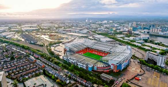 Mengenal Sejarah Manchester United: Kejayaan di Premier League dan ...