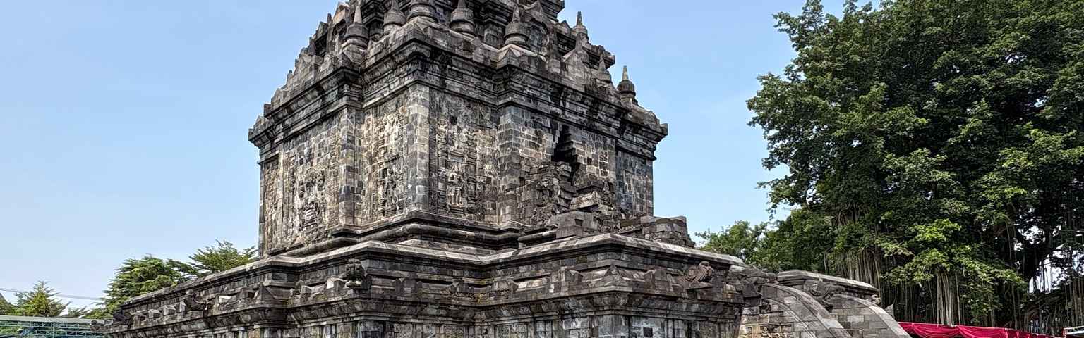 Info Wisata Candi Mendut di Magelang, Jawa Tengah