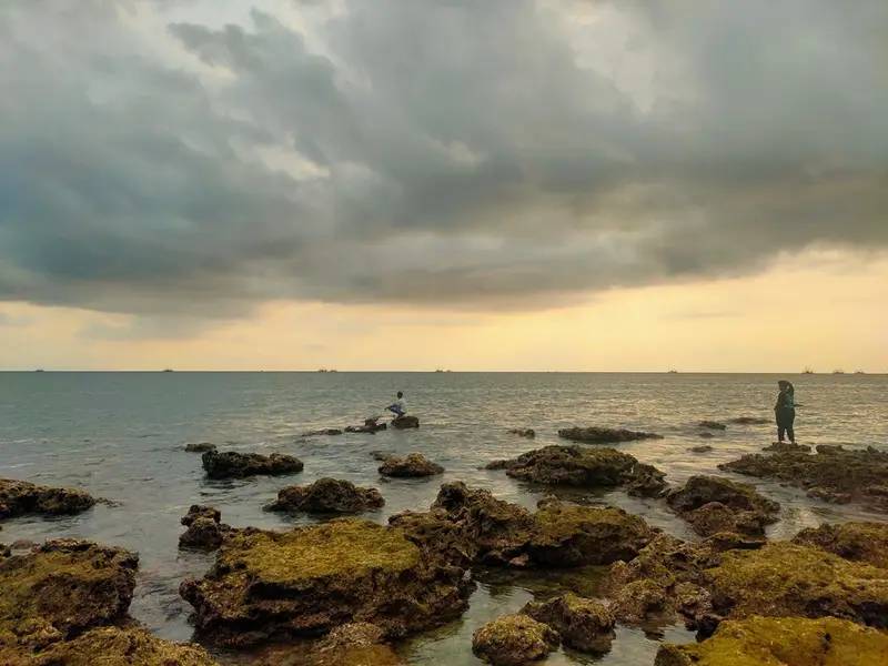 Jam Buka, Fasilitas & Cara ke Pantai Bugel Camara Pandeglang