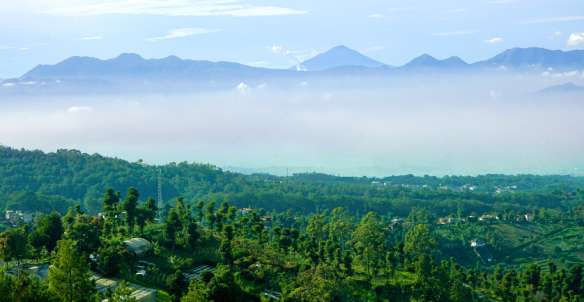 Saksikan Keindahan Matahari Terbit di Sunan Ibu Sunrise Point