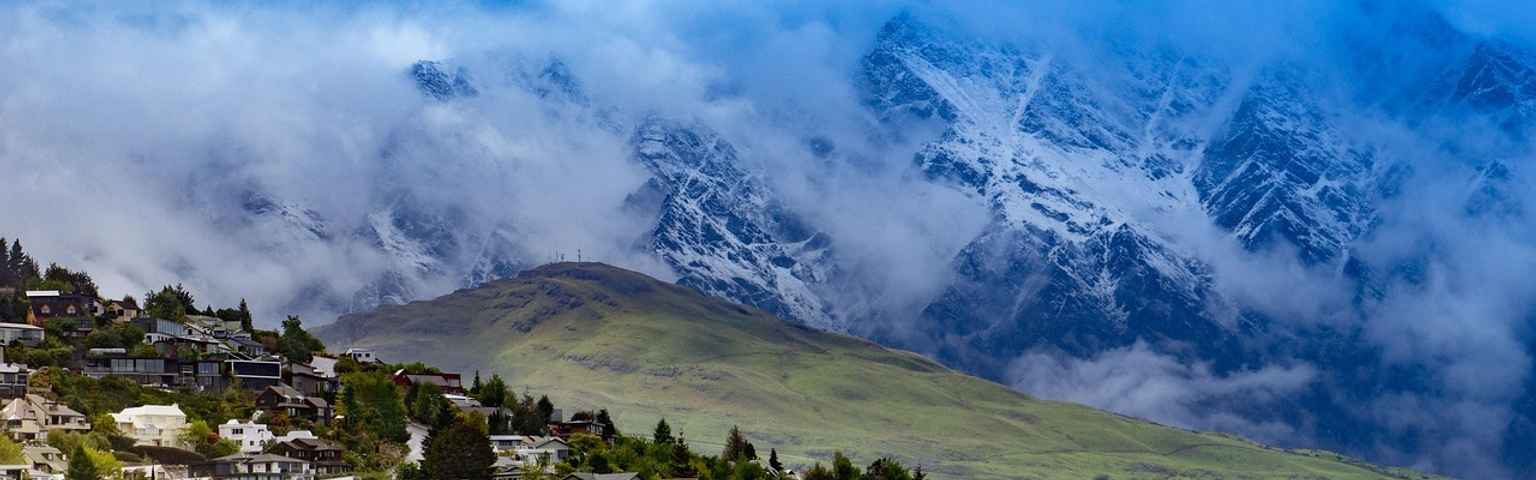 Queenstown Weather by Month & Temperature | Best Time to Visit 2026