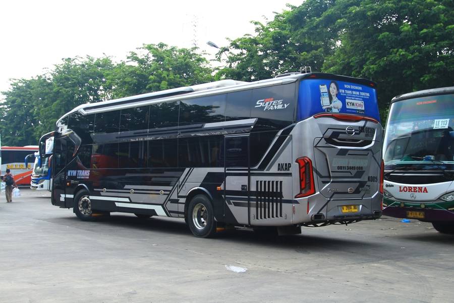 Tiket Bus Agen KYM Pasar Rebo-Terminal Purabaya Bungurasih