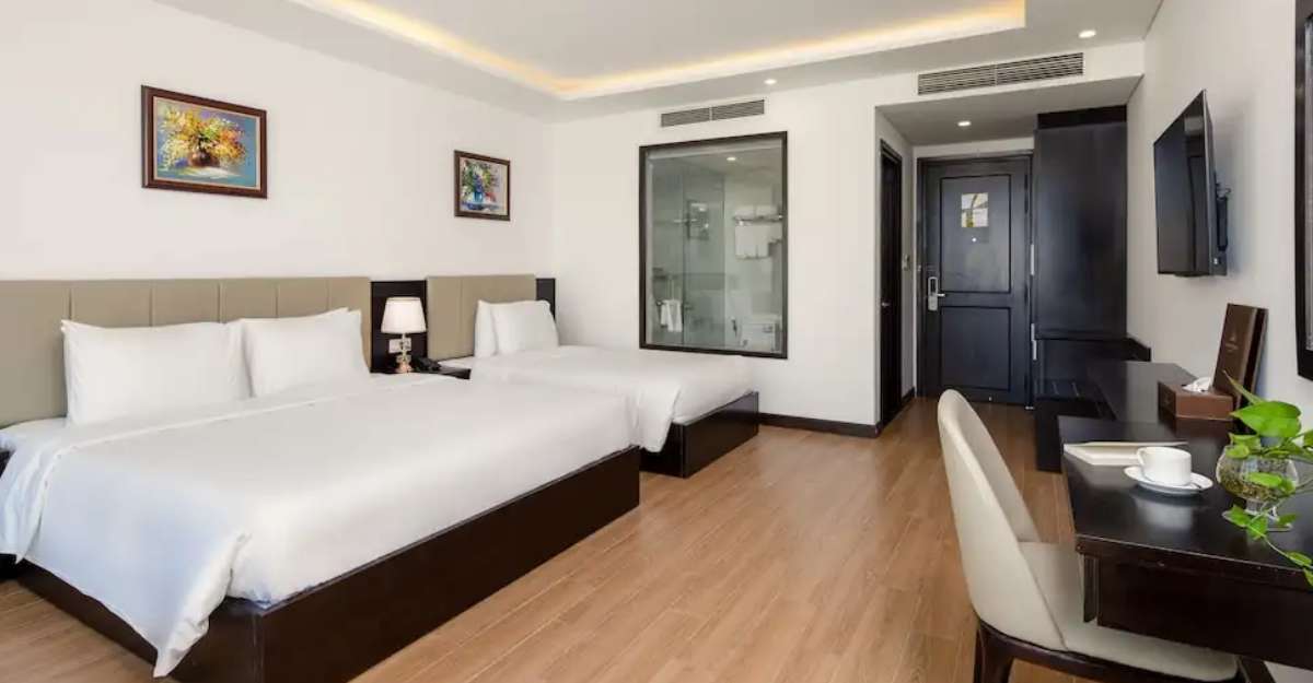 Golden Line Hotel Danang, Giá giảm 30%, Ảnh & Review chân thật