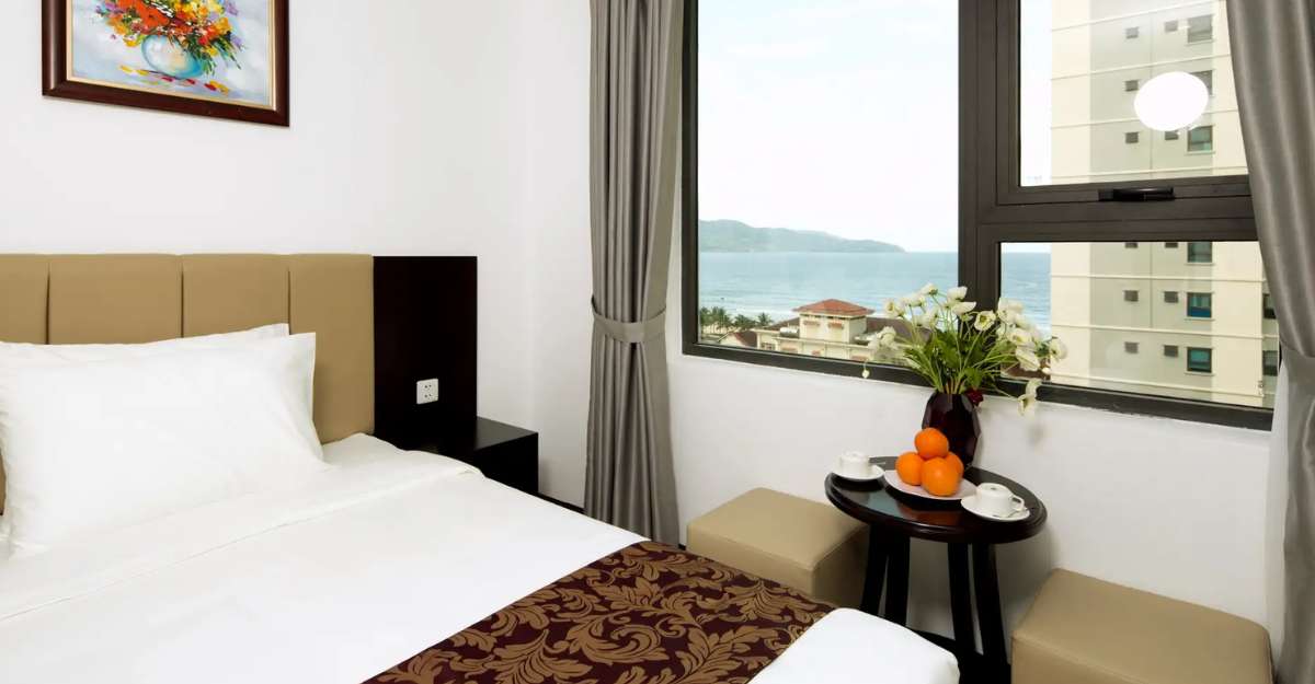 Golden Line Hotel Danang, Giá giảm 30%, Ảnh & Review chân thật