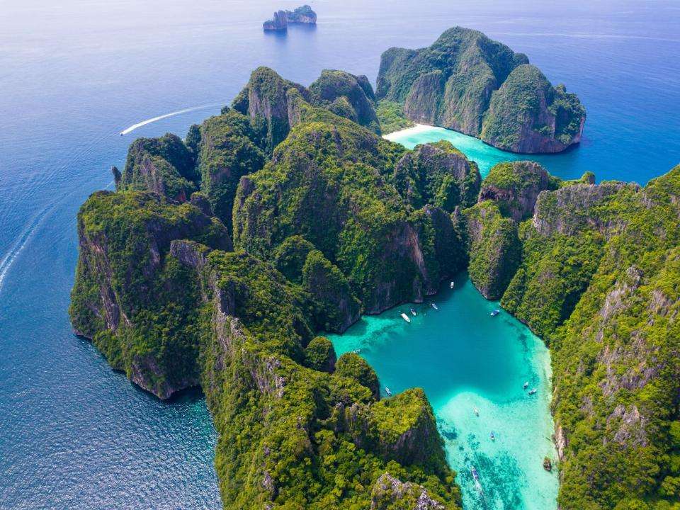 Phi Phi, Maya Bay, Pileh Lagoon, Bamboo Islands - Day (by Love Andaman) Tickets - Special Price ...