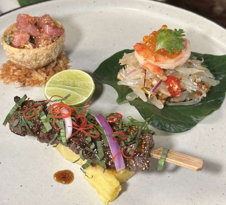 Tiket A Thai Dining Experience By Chon Thai At The Siam Hotel In