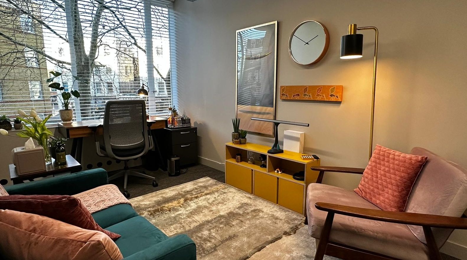 Talking Therapy Room to Rent in London SW6 | UK Therapy Rooms