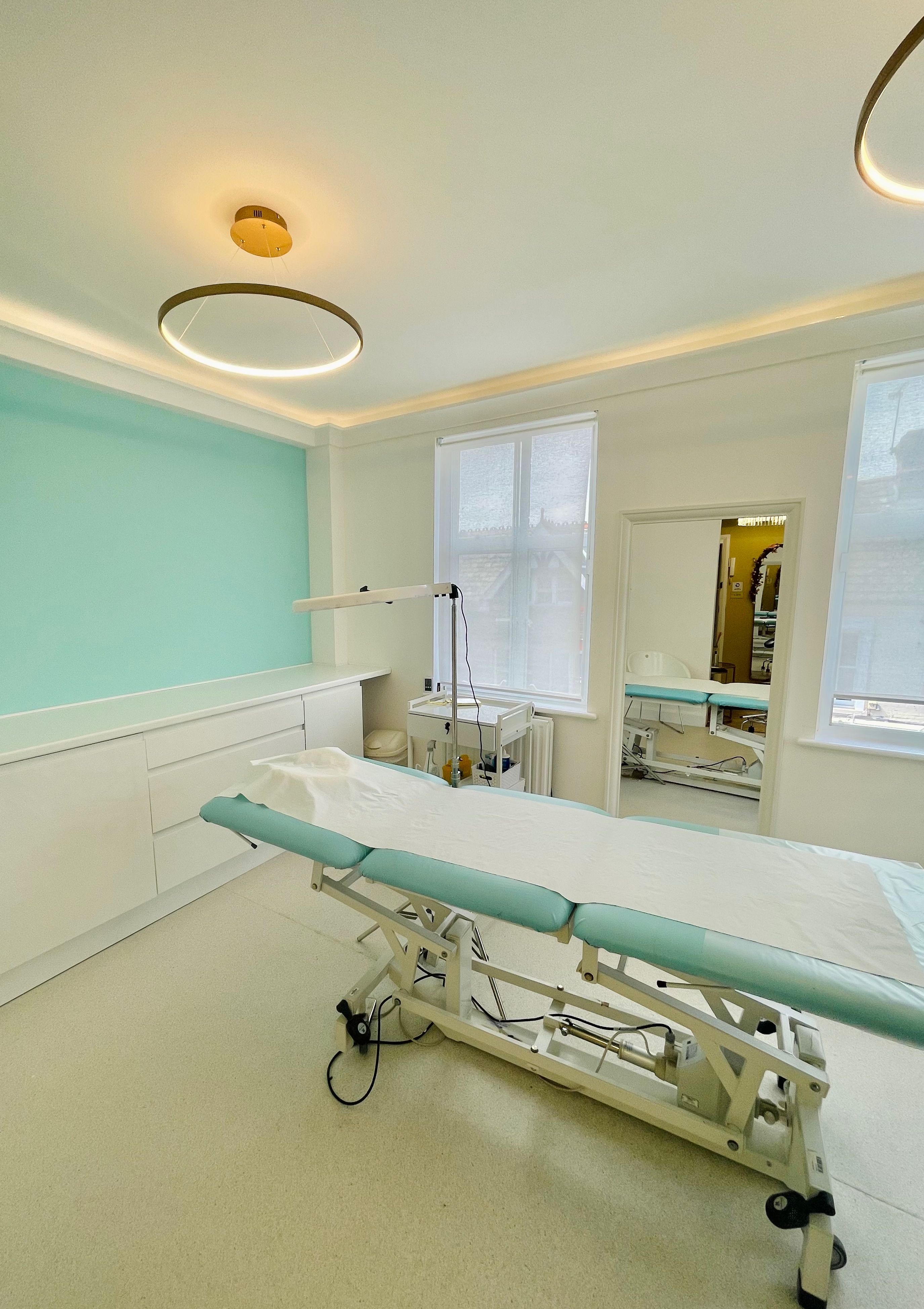 Therapy room, aesthetic, beauty good size plus waiting area - in ...