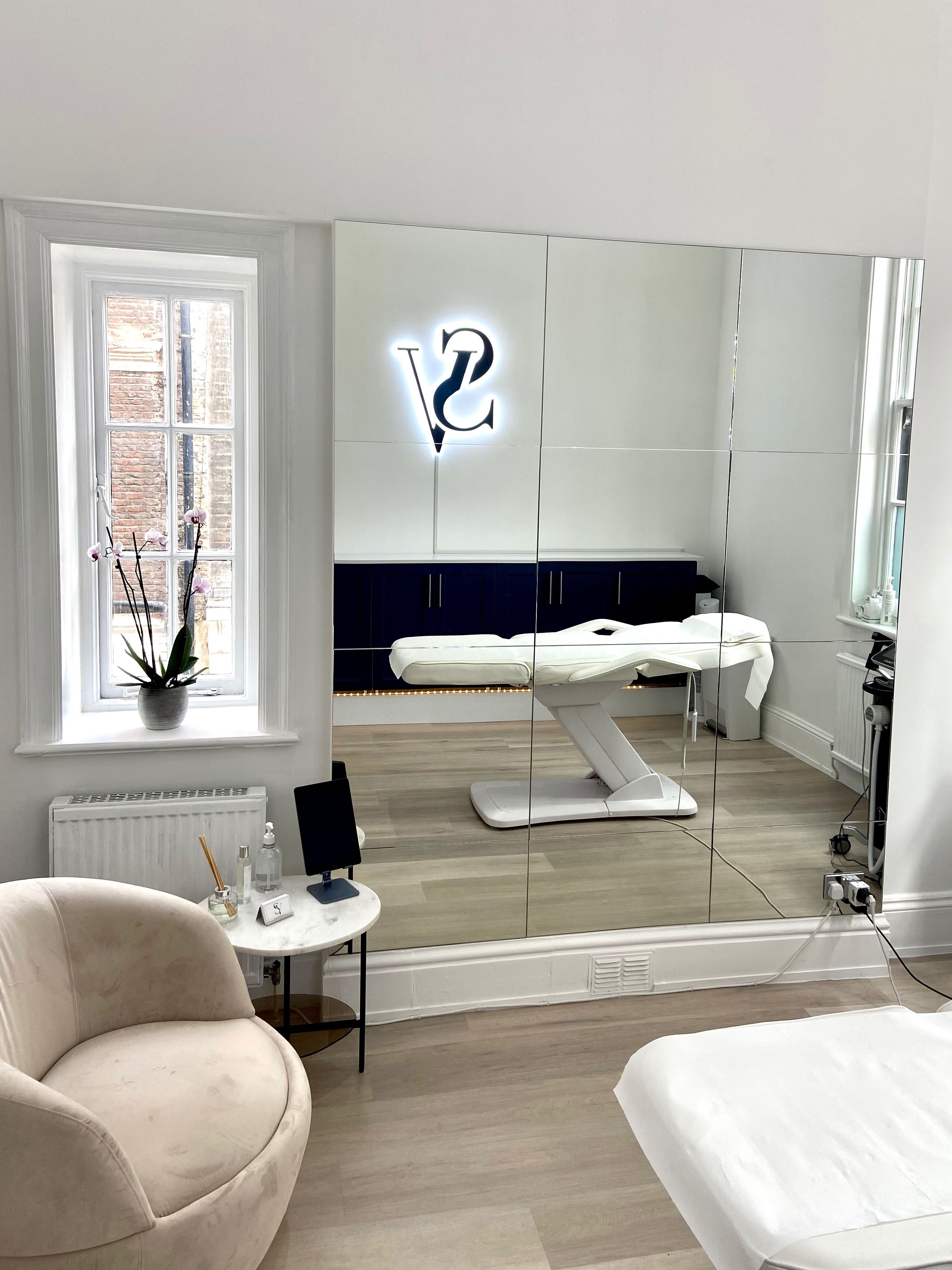 Welbeck Street, Mayfair, London- Newly Refurbished, Bright & Clean ...