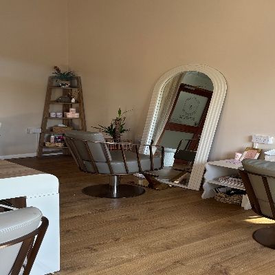 Hairdressing studio - in Billericay, England United Kingdom- listed on ...