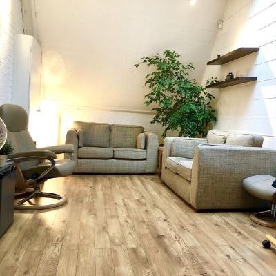 Life Counsel - Therapy room to rent - in London, England United Kingdom ...